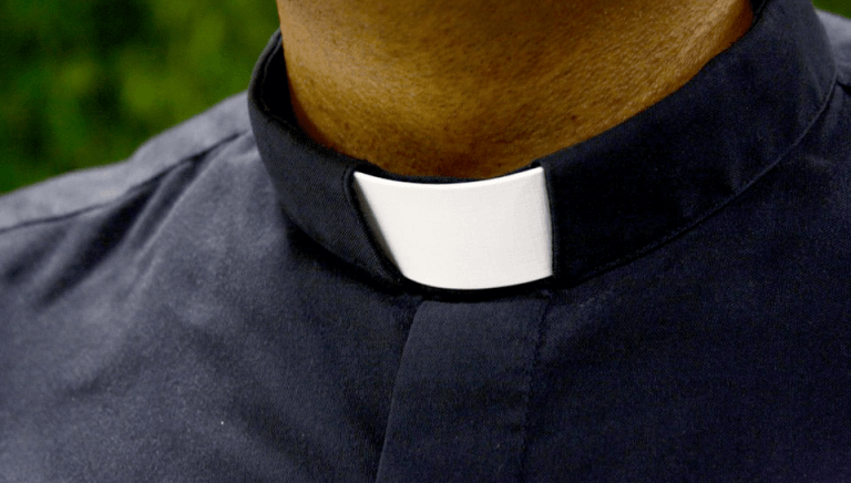 Do Lutheran clergy wear collars? - Christian Faith Guide
