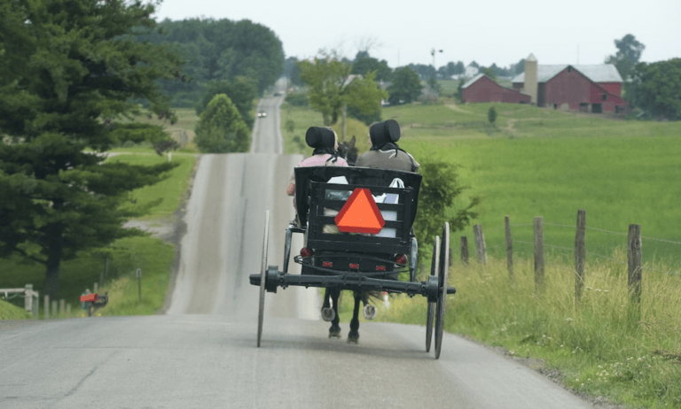 Amish - Christian Faith Guide
