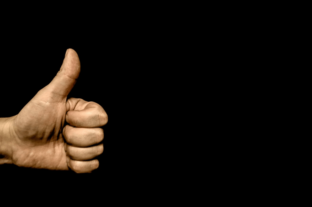 Spiritual meaning of right and left thumb itching - Christian Faith Guide