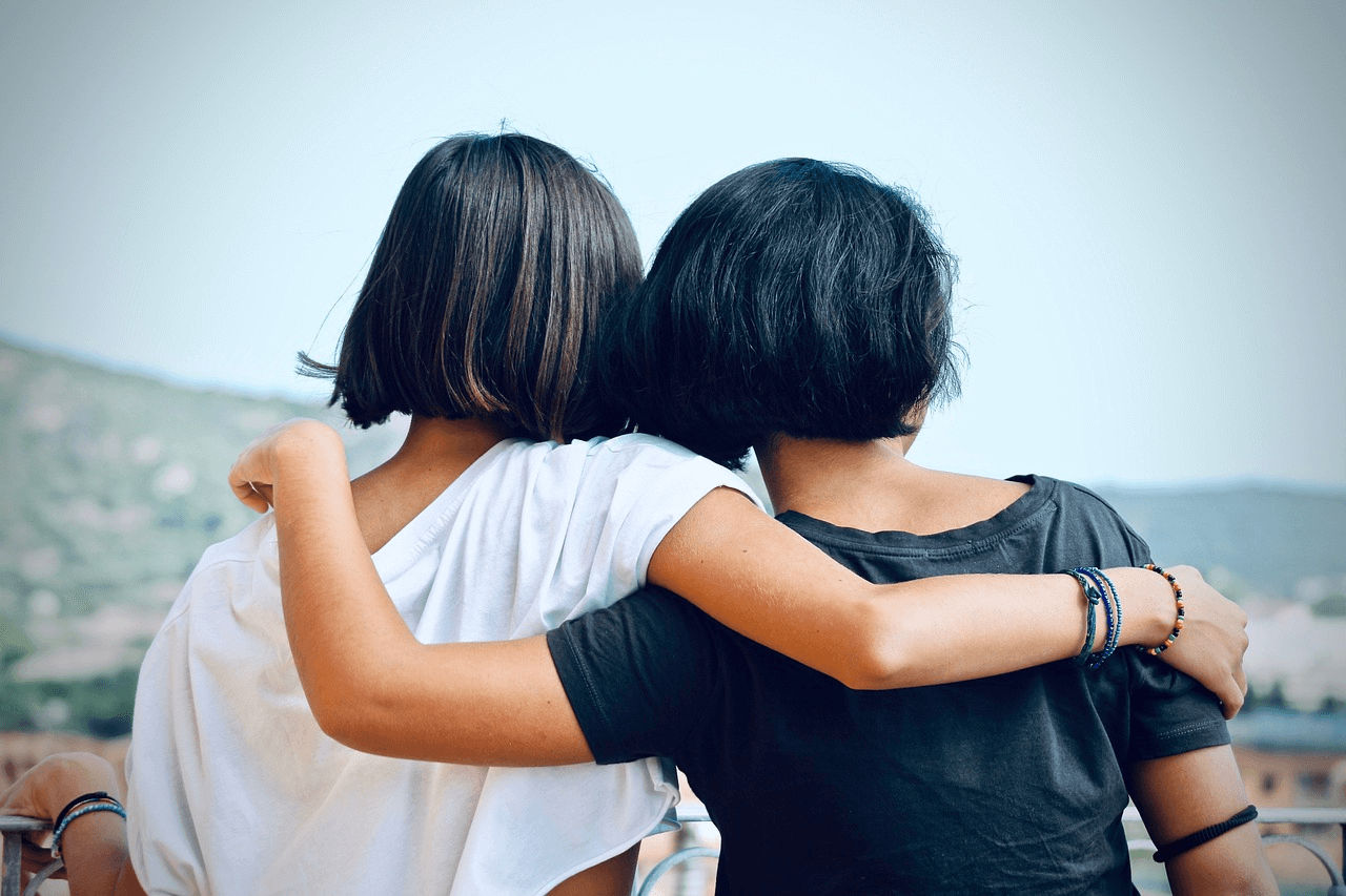 Biblical meaning of hugging in a dream - Christian Faith Guide