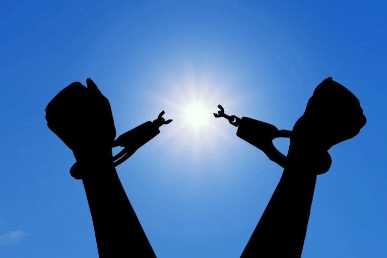 8 Best Psalms to read for breaking curses - Christian Faith Guide